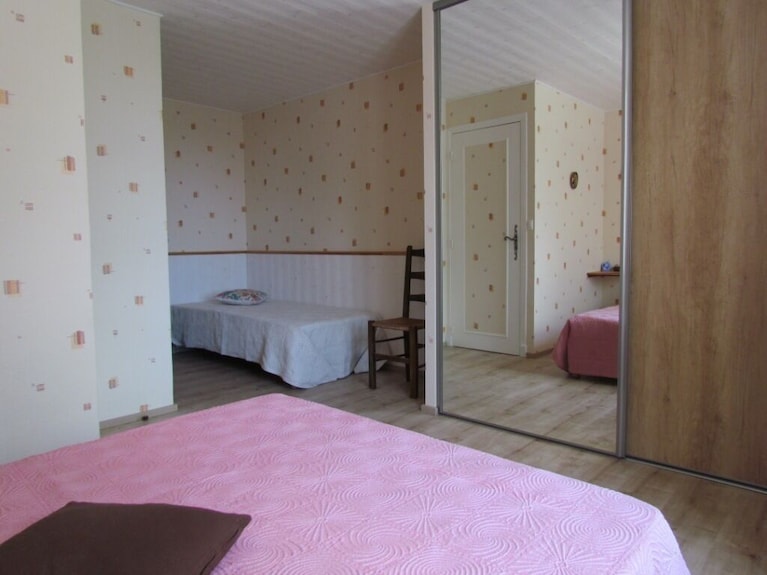 Apartment In Stone House - Périgord