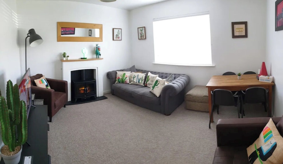 Cosy Cactus Flat Paisley Uws Uni Glasgow Airport - Paisley