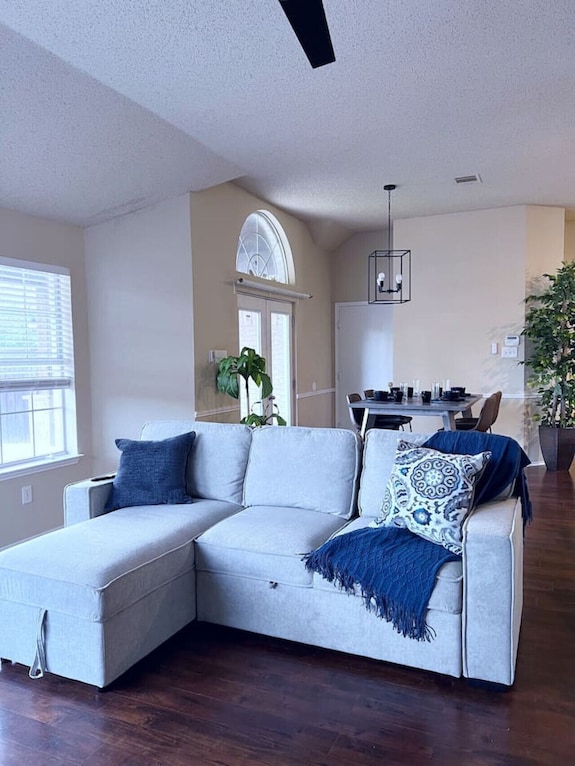 Backyard Sanctuary With 4 Bedrooms House - プレイノ, TX