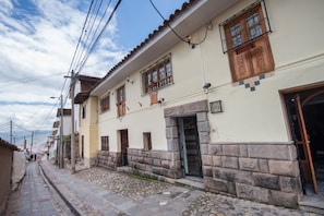 Fachada da propriedade