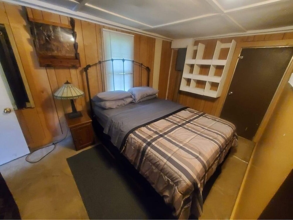 Cute Little Cabin (10 Minutes From The Natahala River) - Robbinsville, NC
