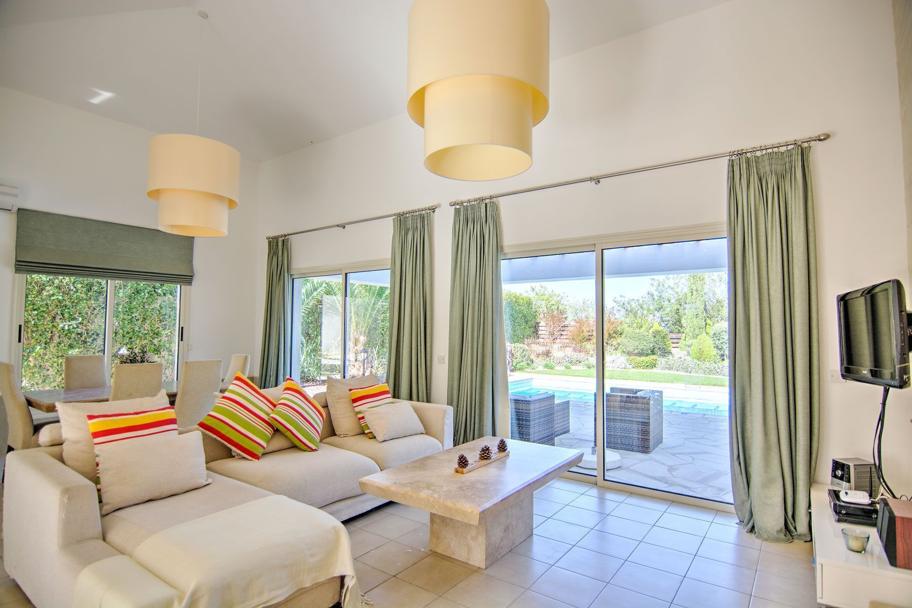 Villa Latchi Marina Bungalow -  A Villa That Sleeps 6 Guests  In 3 Bedrooms - Cyprus