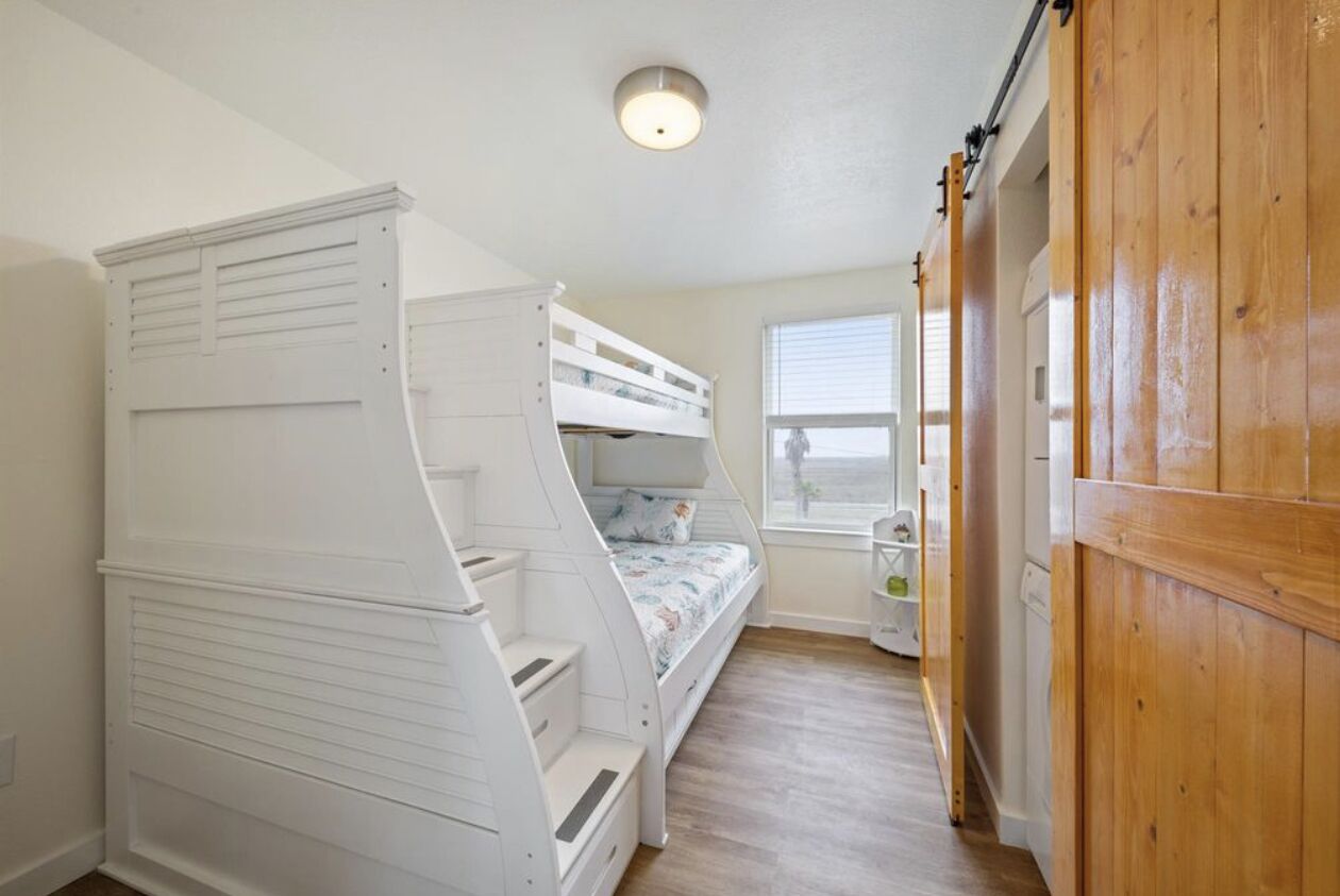 Bay Views Cottage W/private Suite, 4 Min From Beach And Moody Gardens - Galveston