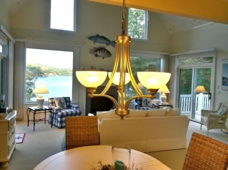 Pool Table, Paddle Board, Kayak, Ez Dock, Floater Dock, Wifi. - 史密斯山湖