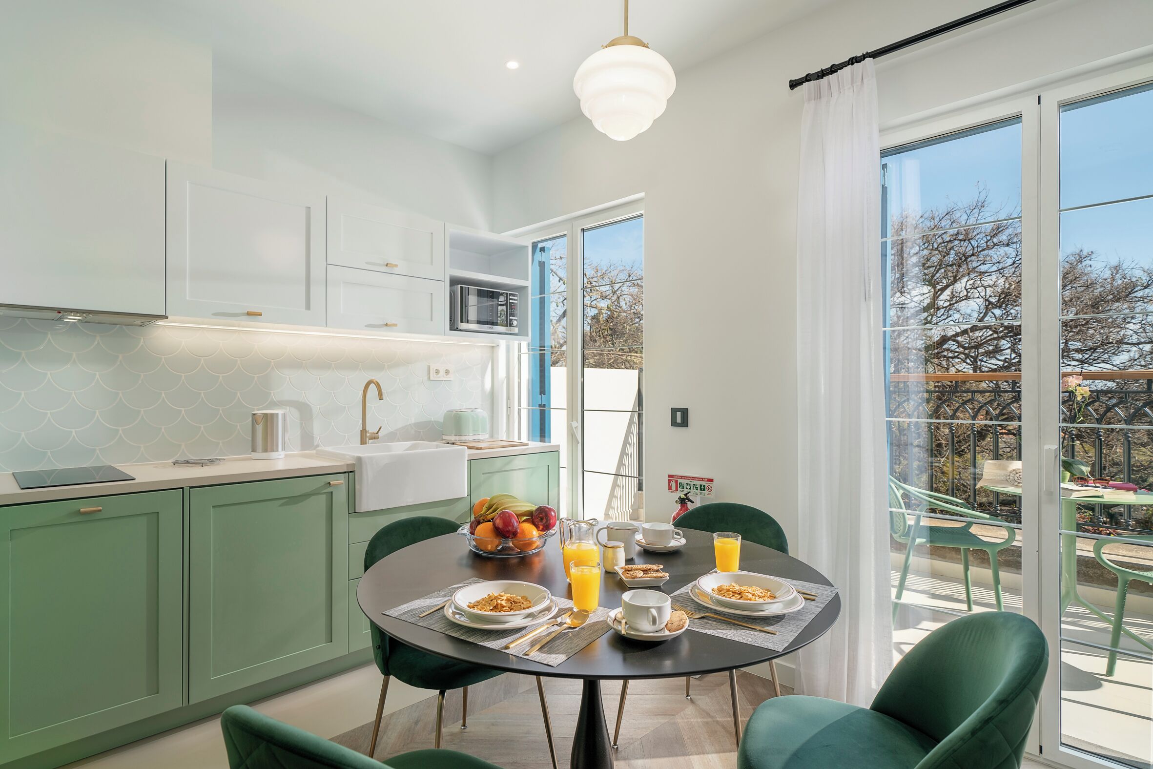 Esmeralda - One Bedroom Apartment | Cozinha privada | Geladeira, micro-ondas, cooktop, lava-louças