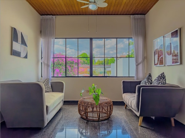 Cardedeu Suites - San Salvador