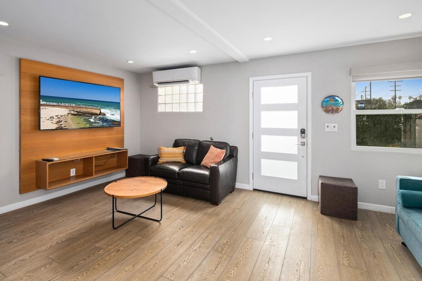 Newly Renovated 3br Modern Apt In Heart Of Ob - San Diego, CA