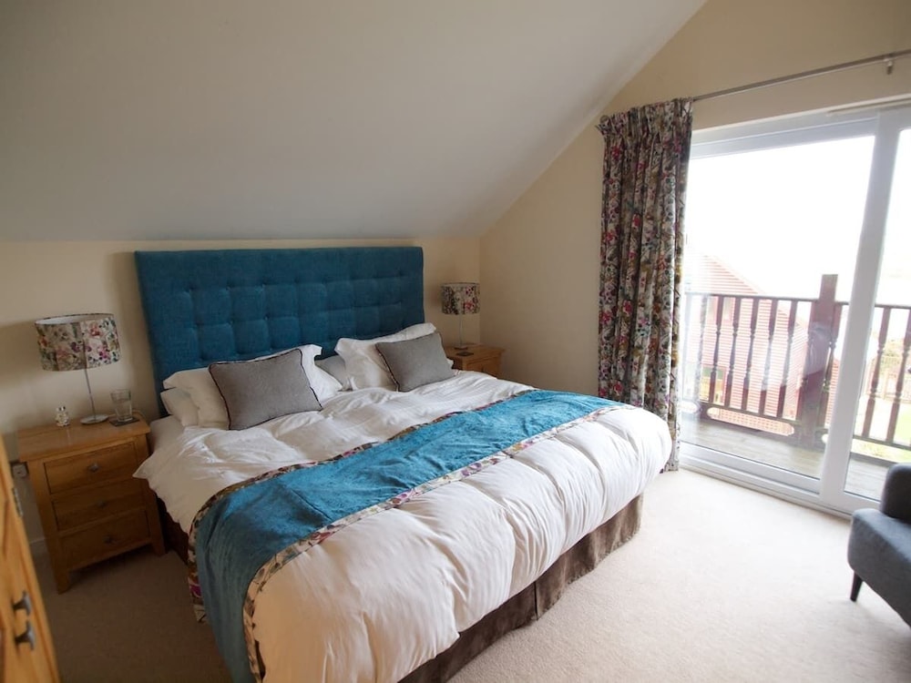 Chalet In 5 Star Resort Near Padstow - 콘월