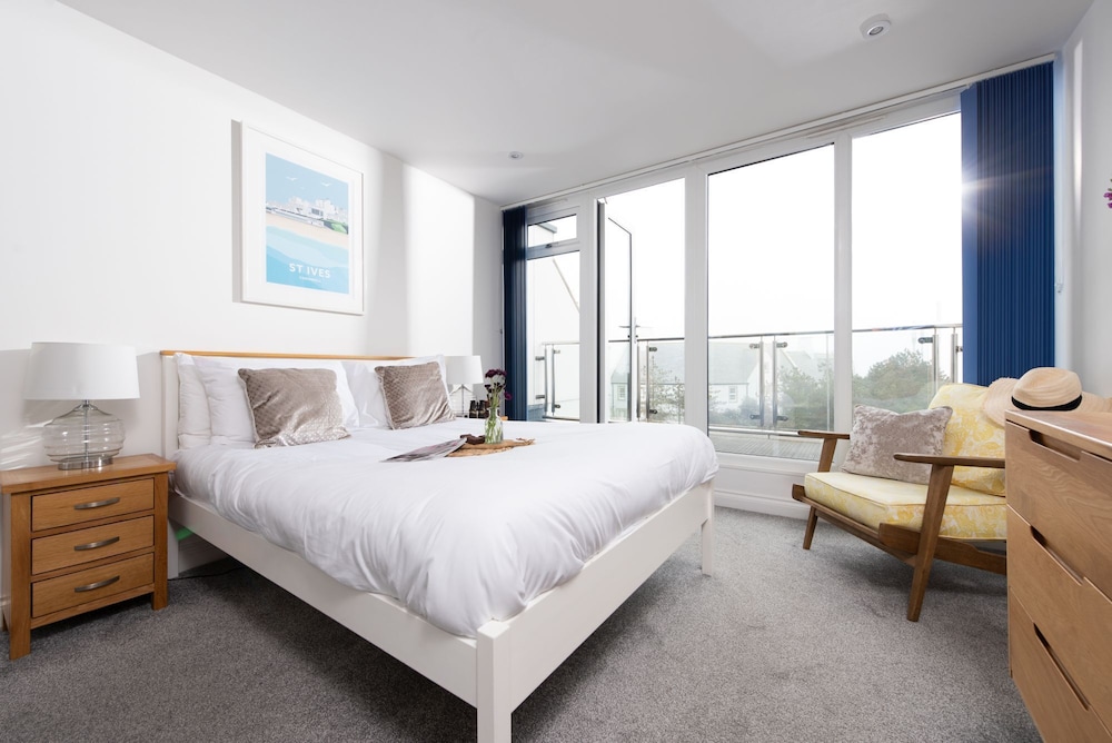 Kingsley House - A Perfect Family Home Within Easy Reach Of Some Of The Town's Best Beaches - Crantock