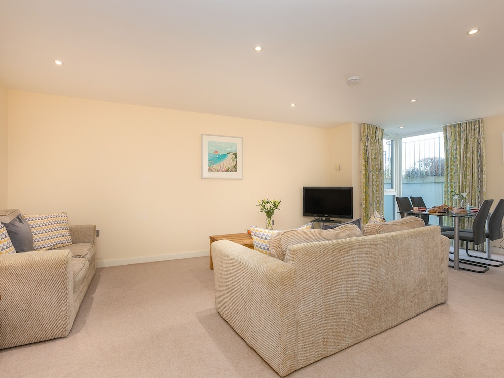 Golden Sands - Carbis Bay