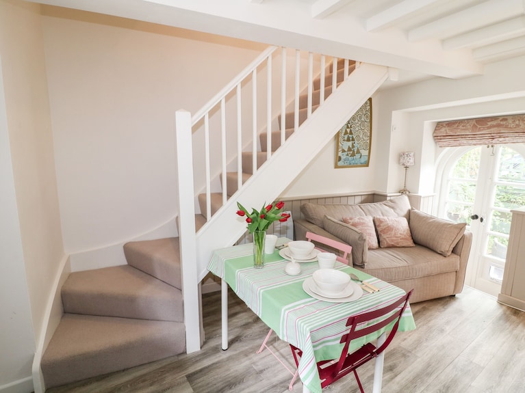 1 Manor Cottage, Pet Friendly, With A Garden In Stow-on-the-wold - 버튼-온-더-워터