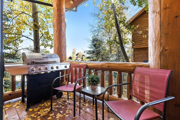 Lazy Bear Log Cabin | Canyons Park - Snowbird, UT