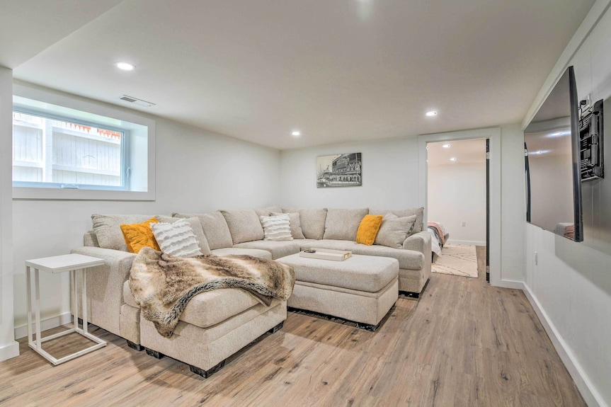 Spacious Oak Park Home, 11 Mi To Downtown Chicago! - Oak Park, IL