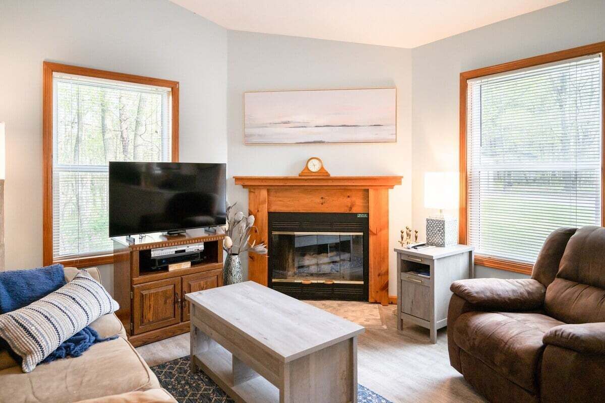 Goshorn Lake Resort Cottage #25 - Holland, MI