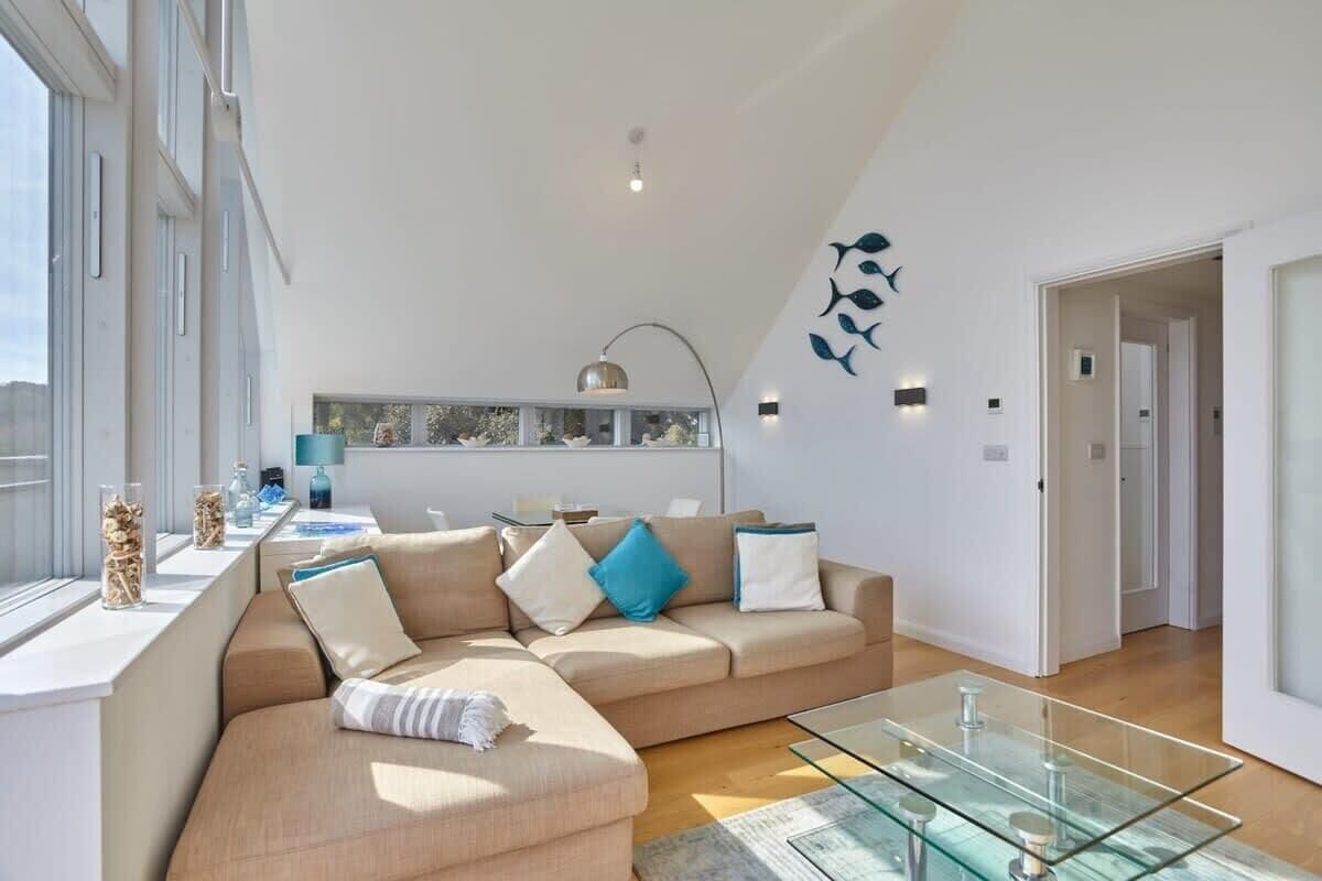 Stunning Apartment, Balcony Sea Views, St Ives - St Ives