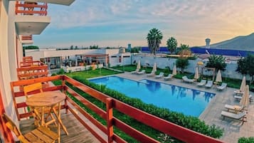 Wi-Fi de cortesia, roupa de cama