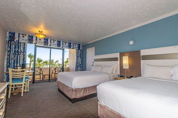 Direct Oceanfront Suite - Ocean Reef 201 Sleeps 4! - Myrtle Beach