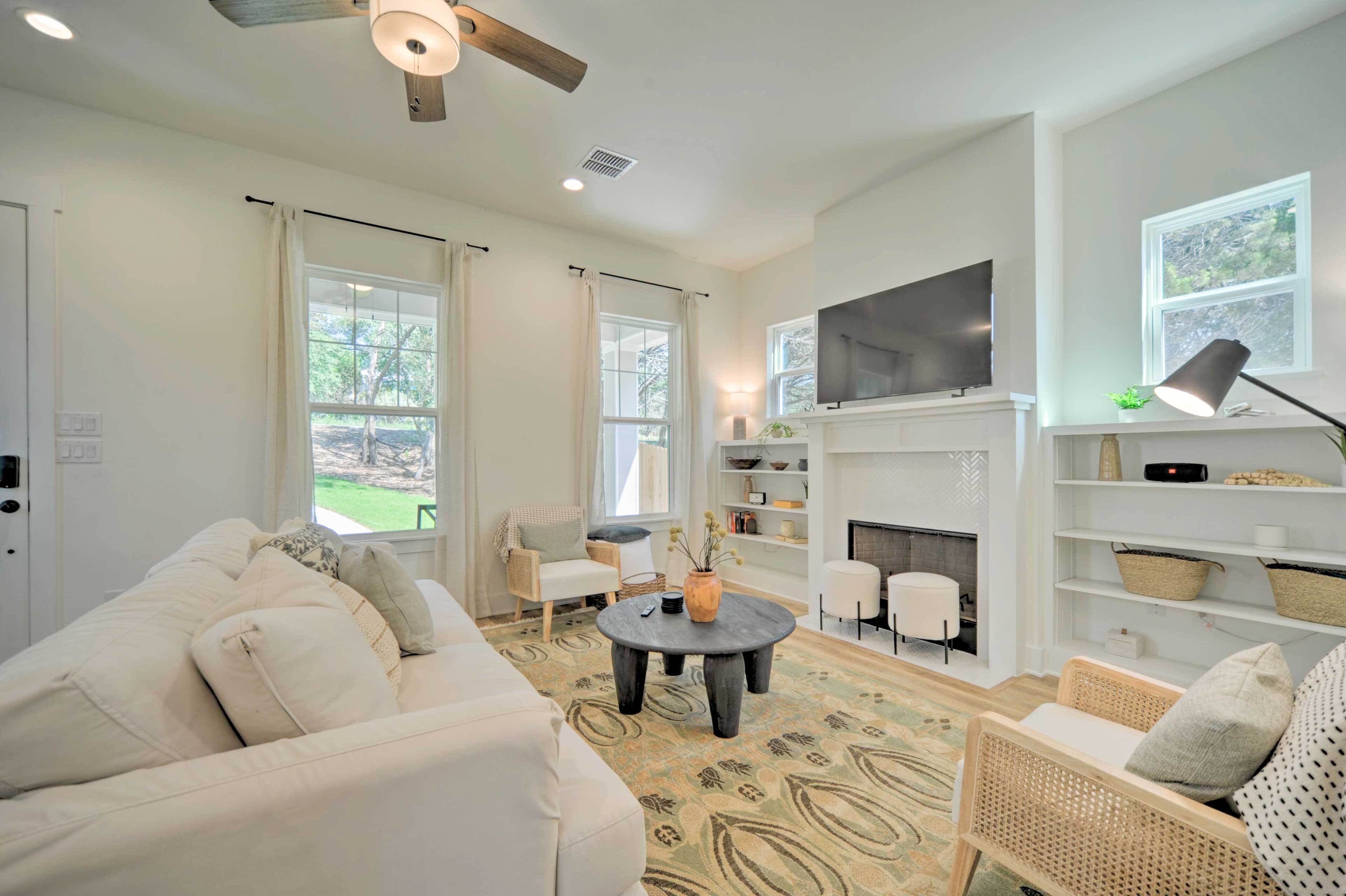 Canyon Lake Home W/ Deck ~ 1 Mi To Comal Park - Canyon Lake