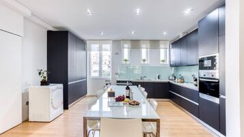 Apartamento | 3 quartos, Wi-fi