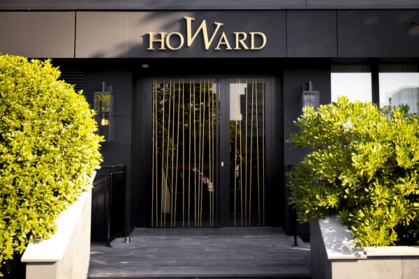 Howard Sur Seine - Asnières-sur-Seine