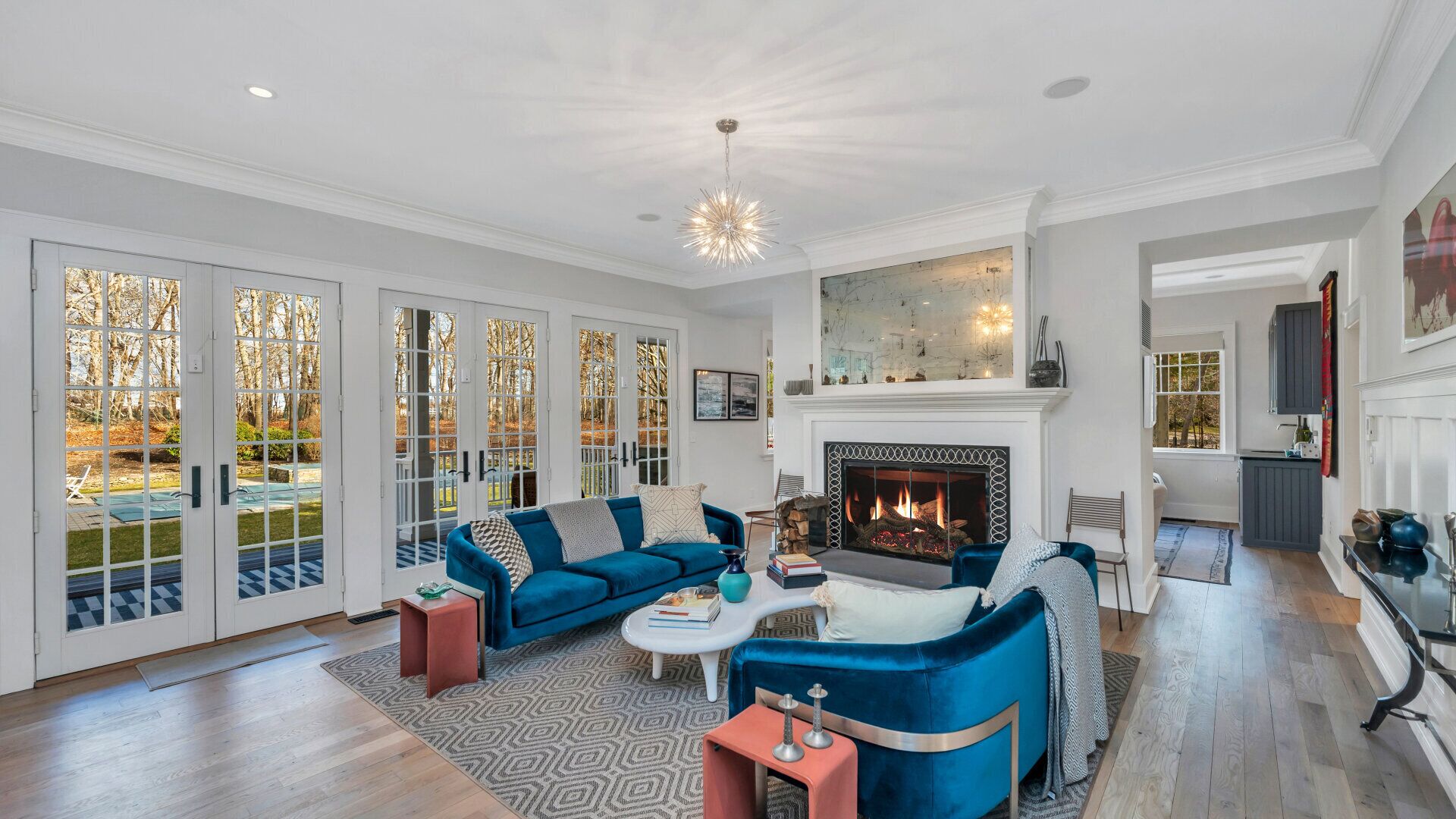 Beautiful Home With Private Pool, Hot Tub, Gym, Pool Table, Ping Pong, Fire... - Sag Harbor, NY