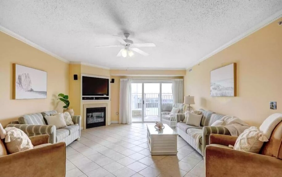 Gorgeous Large Direct Ocean Front Boardwalk/pool 2 Parking - Ocean City, MD