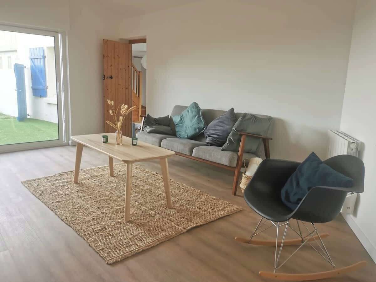 Seaside House With Stove And Sunset Terrace - Roscoff