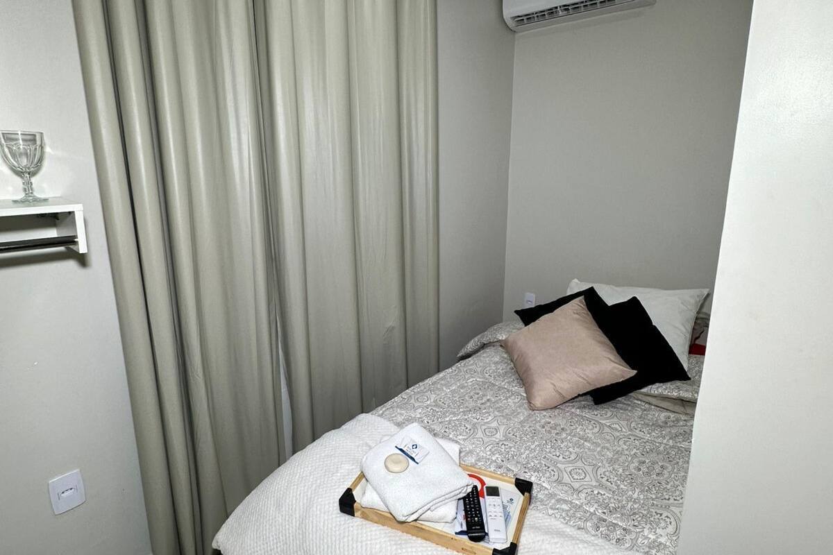 Quarto Empresarial, 1 quarto, não fumadores, sem janelas | Roupa de alta qualidade, camas de colchão Select Comfort, minibar