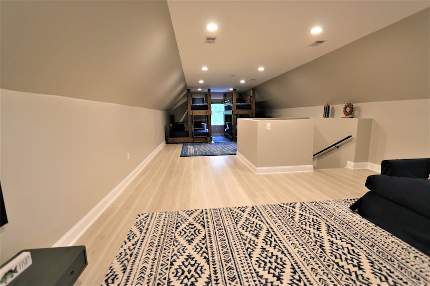 Captain’s Retreat! Newly Renovated - Beach House! - 메릴랜드