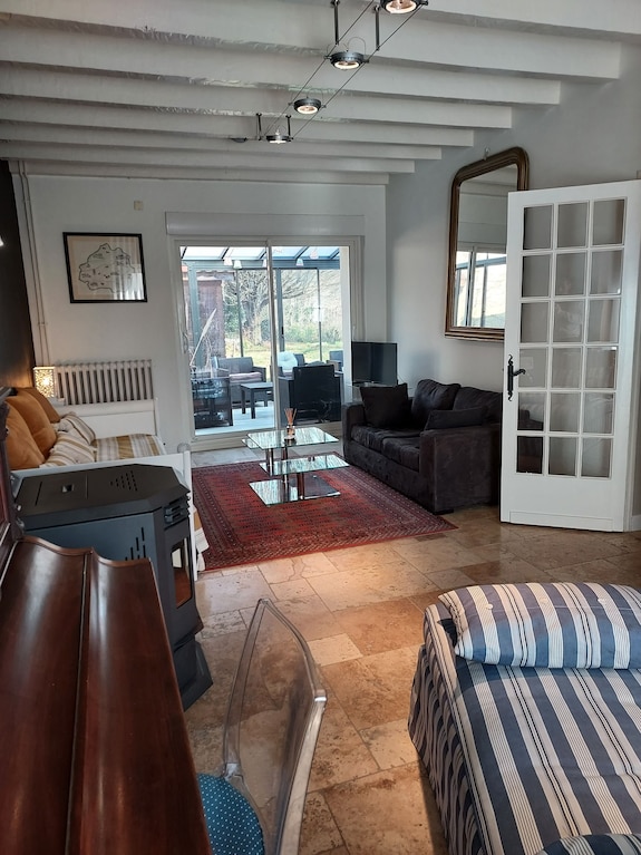 Beautiful Perigourdine Near Bergerac, A Breath Of Fresh Air In The Forest. - Bergerac