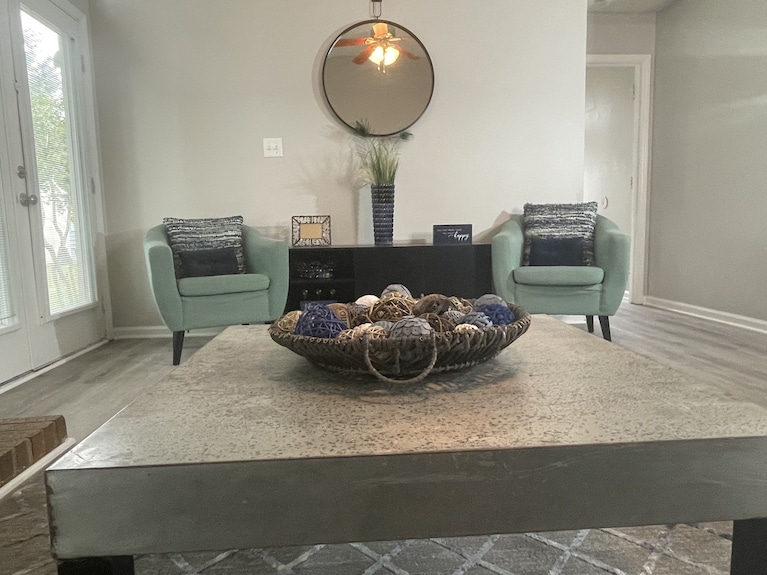 Minutes From Uncc, This Pristine, Single-level Home Is Perfect For Family Fun! - University City Boulevard – Charlotte