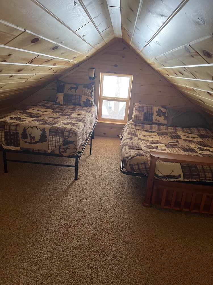 Quiet Cabin Minutes From Upper Red Lake And Major Resorts - Minnesota