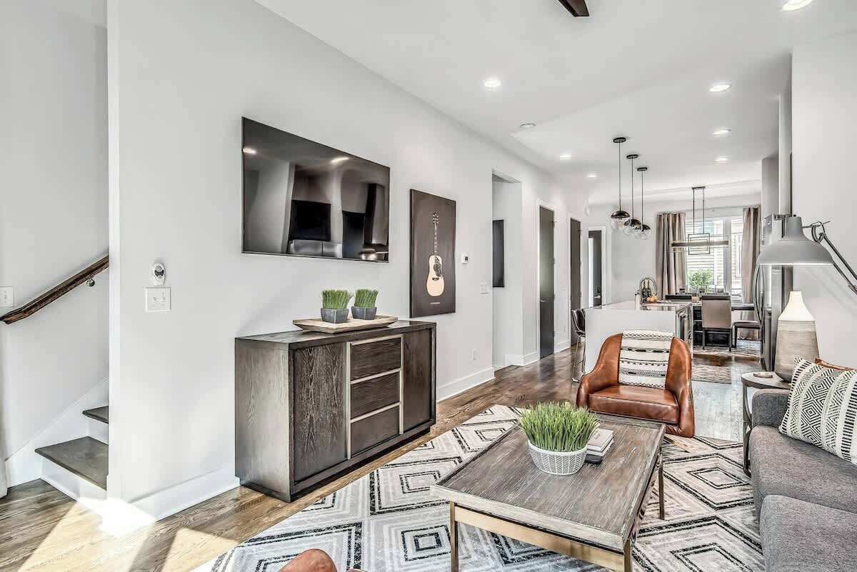 Dual Nashville Homes  Near Downtown - Tennessee