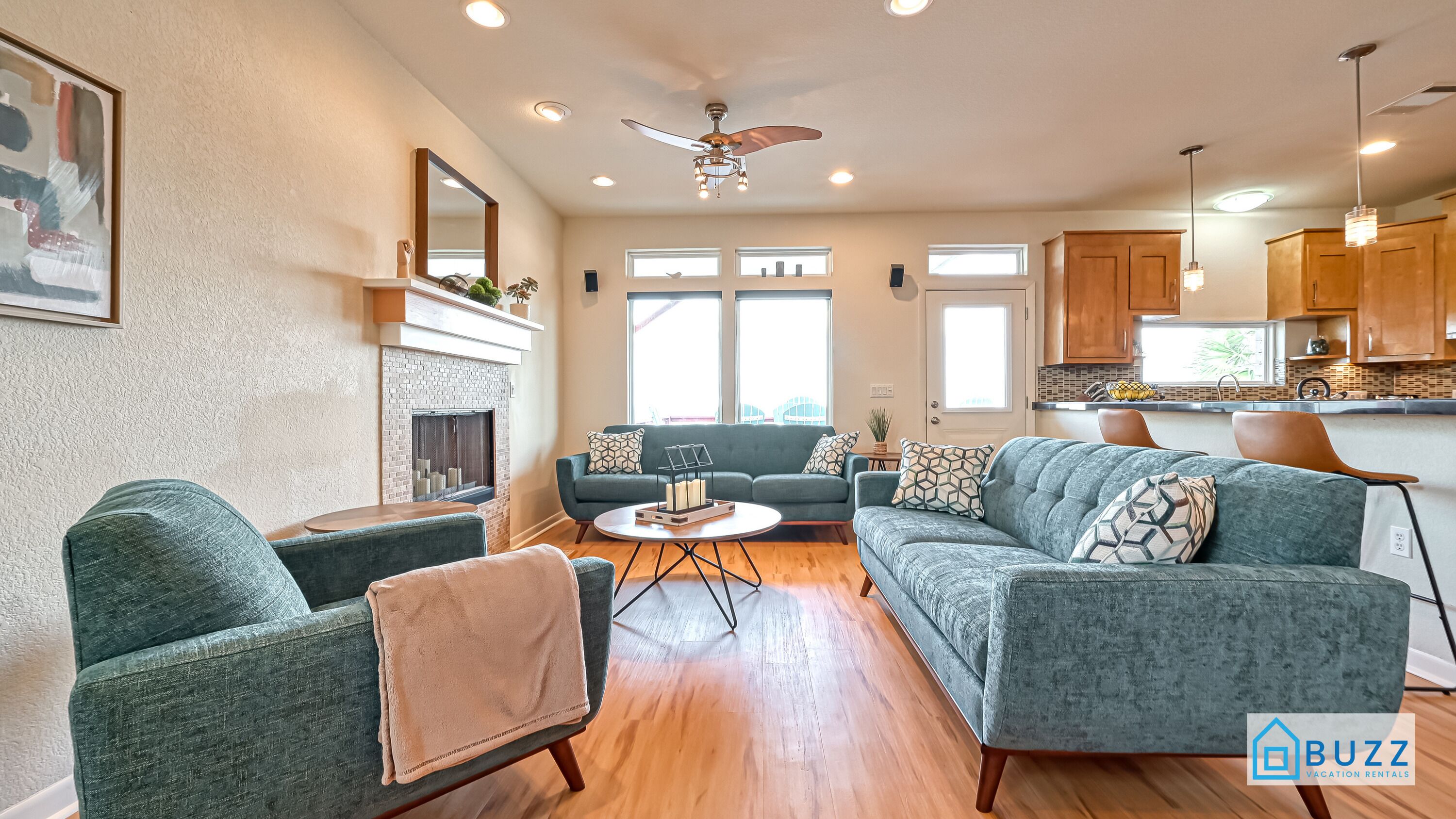 Bayview, Waterfront, Hot Tub, Fishing, Sleeps 14 - Seabrook, TX