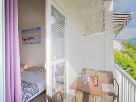 Estúdio (Studio Apartment with Balcony and Sea) | 1 quarto, berços/camas para crianças 