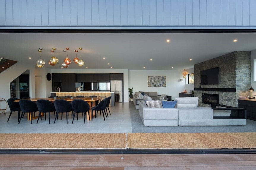 Luxury Family Escape For 12 With Spa & Views - Aroha On Florence - 皇后鎮