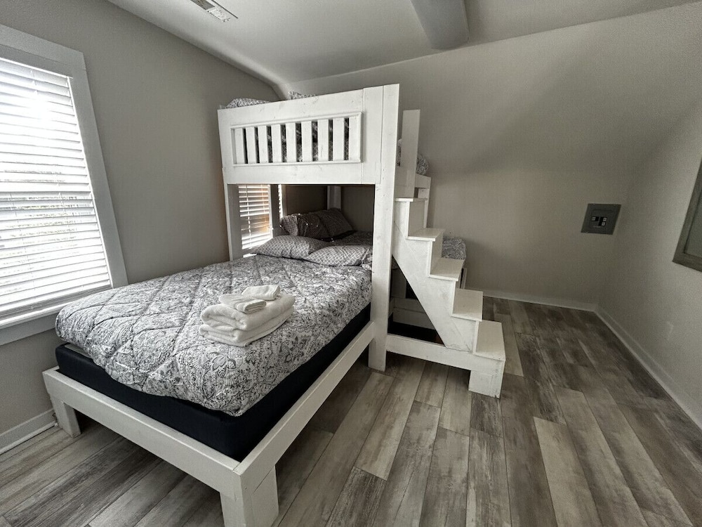 Brand New Listing - Northside Cottage - Mt. Juliet, TN