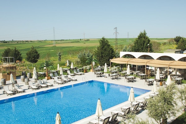 Piscina exterior sazonal