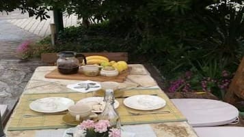 Apartamento (One Bedroom Apartment with Balcony) | Área para churrascos e piqueniques