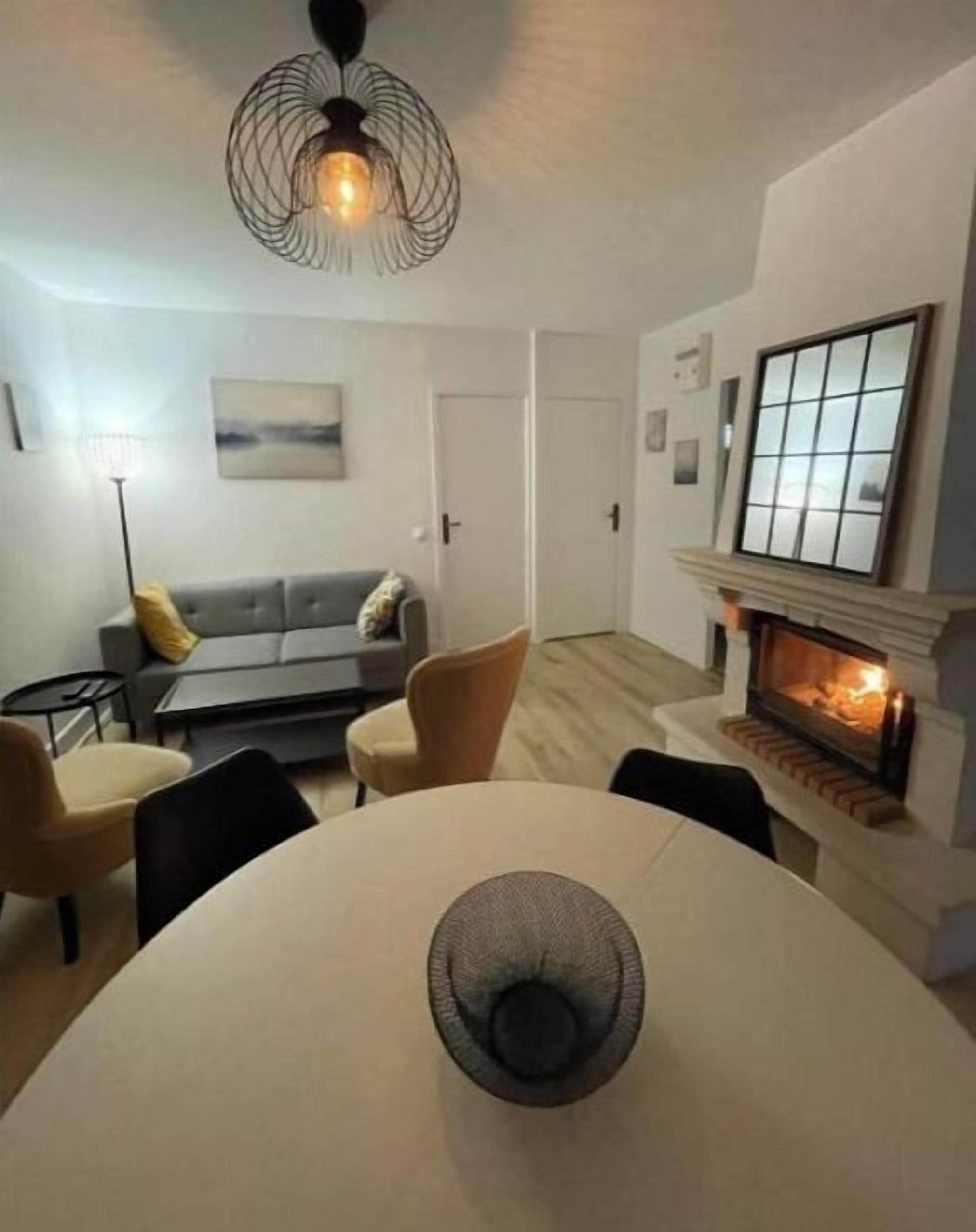 Asinellas 3 Bedroom House 150 M From The Beach - Bayeux