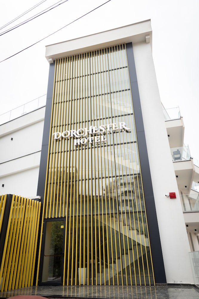 ドーチェスターホテル - サランダ