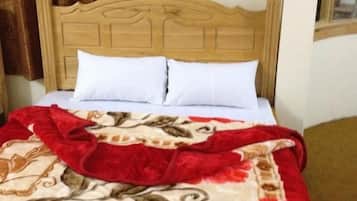 Quarto Duplo Deluxe | Wi-fi grátis, roupa de cama fornecida