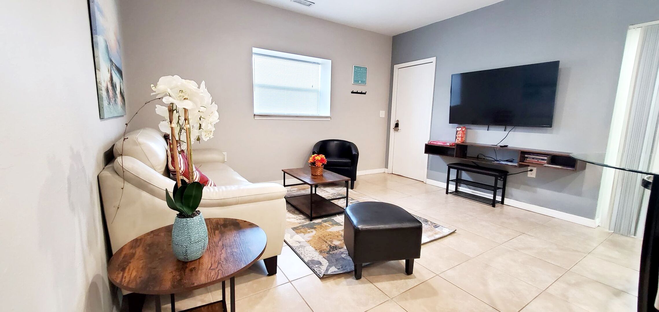 Private Guesthouse W/ King Bed, Putting Green, Covered Patio - Sarasota, FL