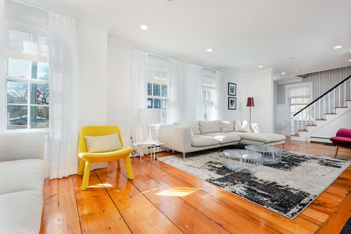 Newly Remodeled, Stylish Decor, 5 Minute Walk To Town, 5br/5.5ba - Nantucket, MA