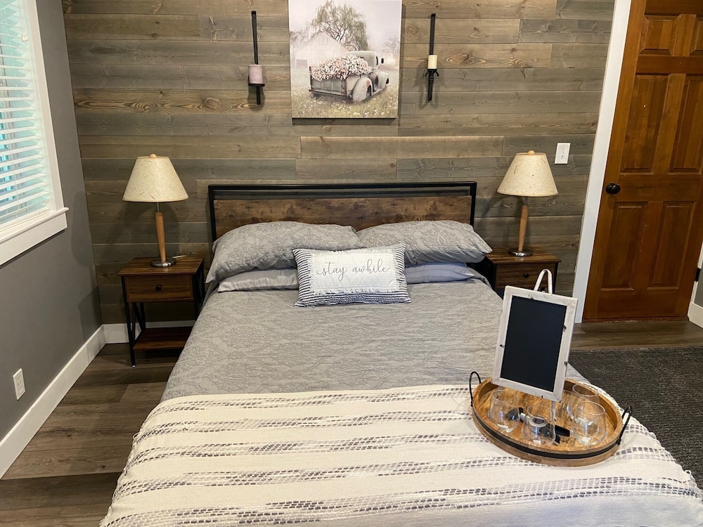 Cozy One Room Suite On Two Acres. - 오리건