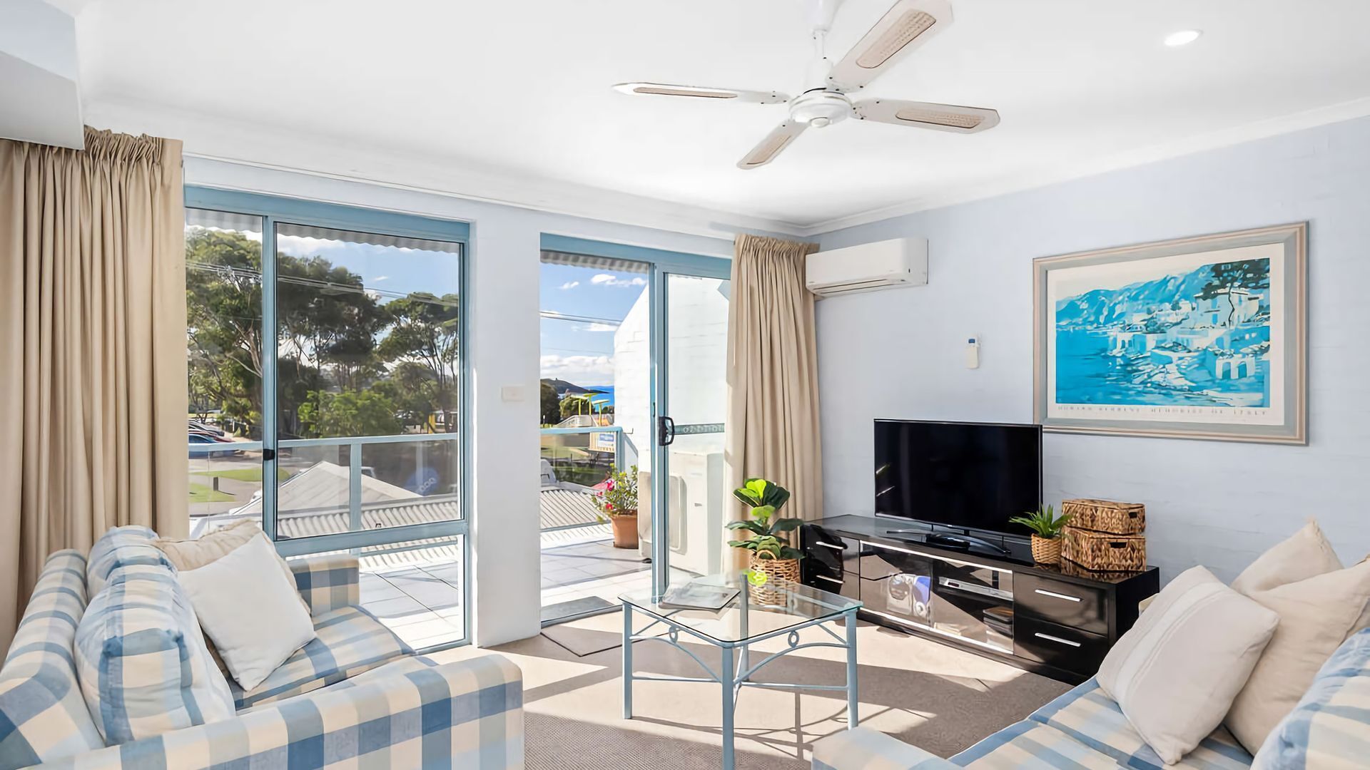 Breakers 2 - Beautiful Bright Apartment 50m To The Sand - Mollymook
