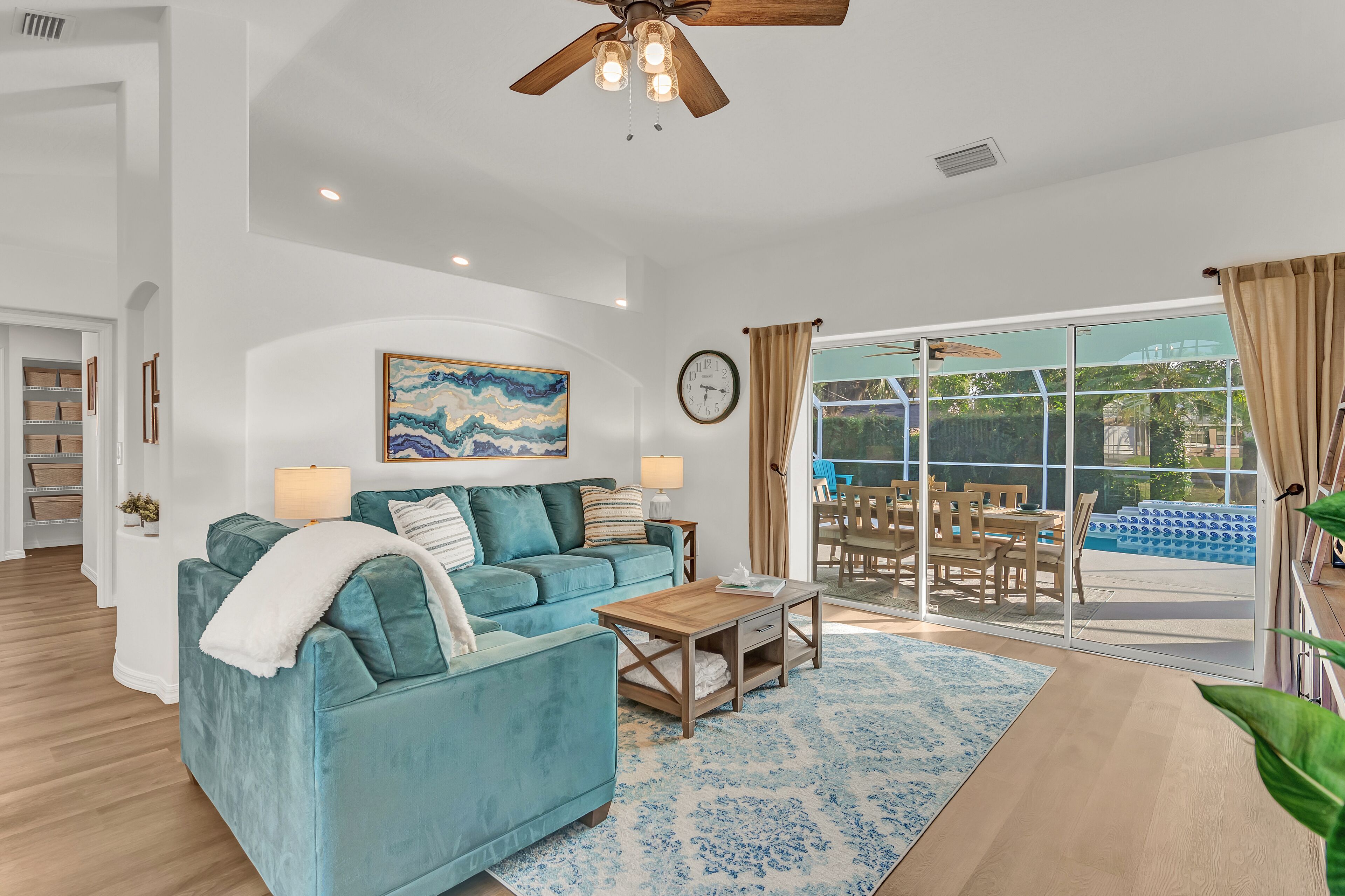 Beach Getaway - Private Pool & Two King Beds - Sebastian, FL