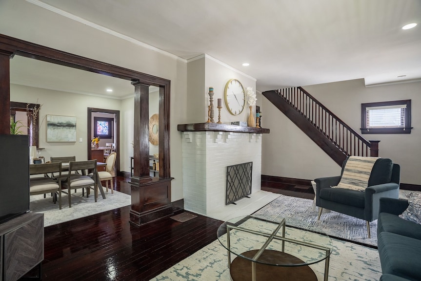 *Great Prices*new*6 Bed*2.5 Bath*next To Ud*sleeps 14*kid Friendly*patio - Dayton, OH