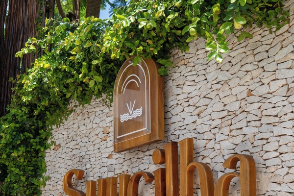 Fachada da propriedade