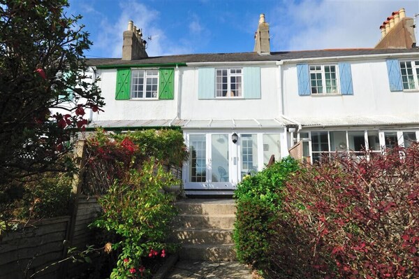 Windwhistle - Lyme Regis